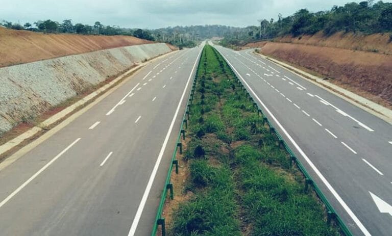 Projets routiers : Le Cameroun veut des financements supplémentaires ...